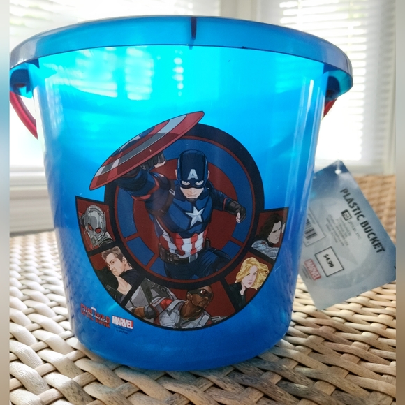 Marvel | Accessories | Civil War Captain America Bucket | Poshmark